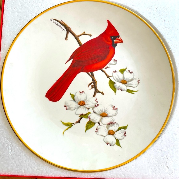 Avon | Kitchen | Antique Cardinal North American Songbird Plate | Poshmark